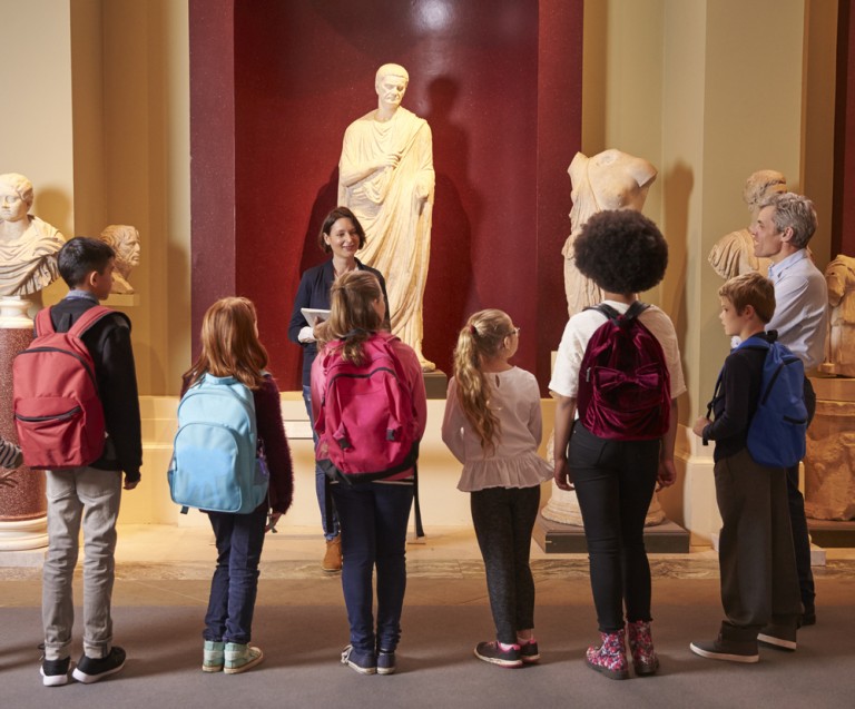 Sightseeing Tour Tips for Your School Group - First Class Tours